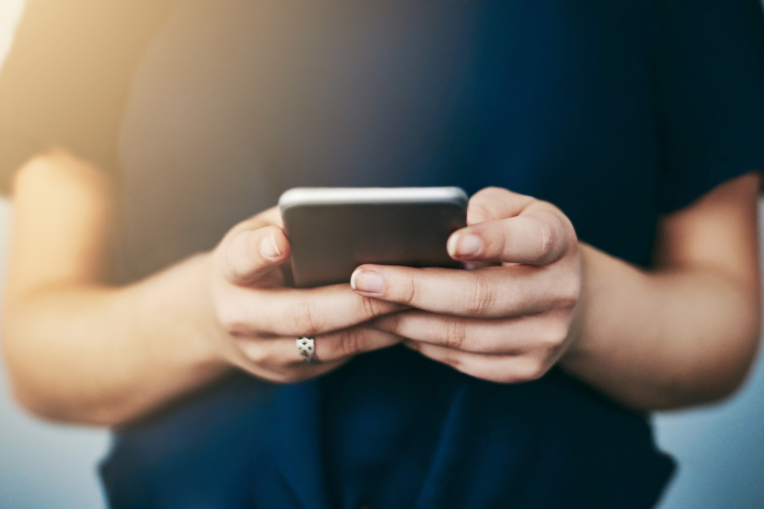 Using your Canadian phone number with eSIM | aloSIM